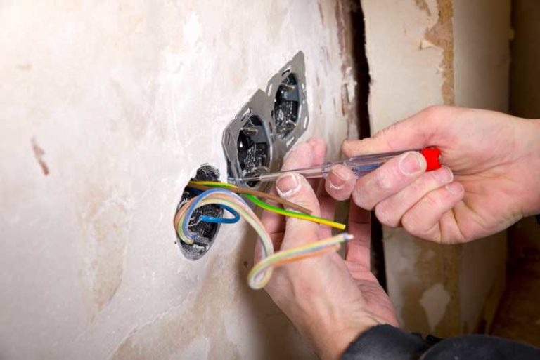 Installation von Steckdosen - renovieren.net